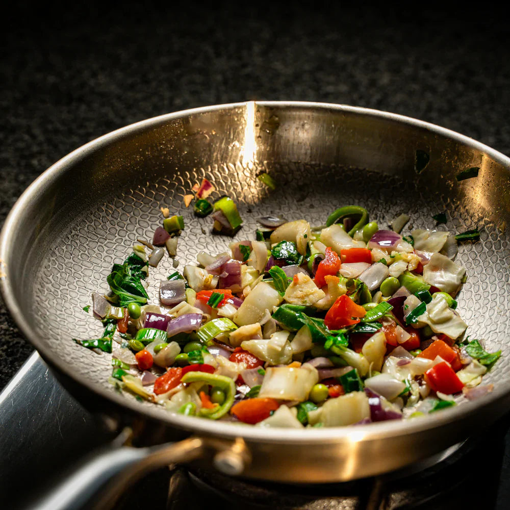 Titanium Hammered Wok Pan – Nivora